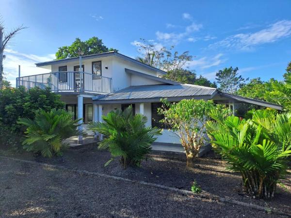 Home In Siusega - Vonnys Garden House - Samoa