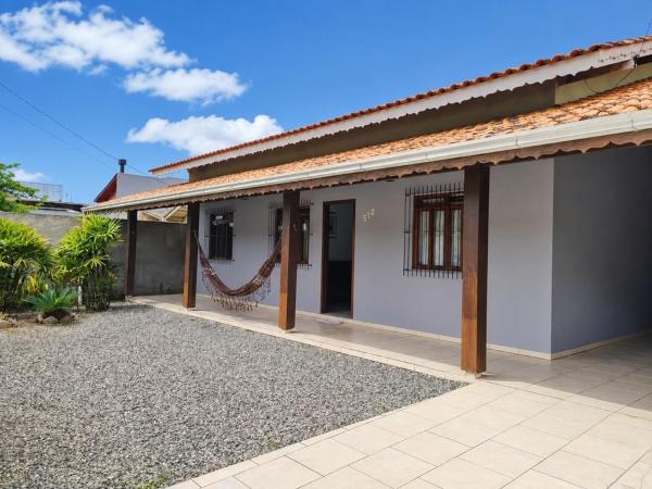 Penha - Casa Aconchegante - Próxima Ao Beto Carrero - Navegantes