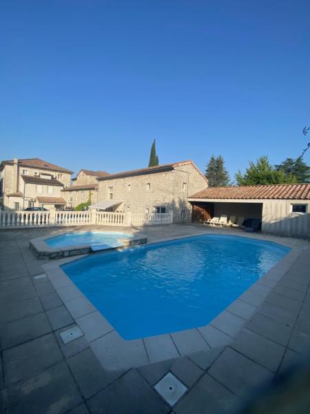 Gîte 6p Ardèche ,Ruoms Centre, Climatisé Avec Piscine - Ruoms