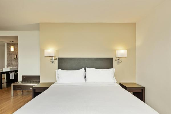 Fiesta Inn Express Naucalpan - Mexico City