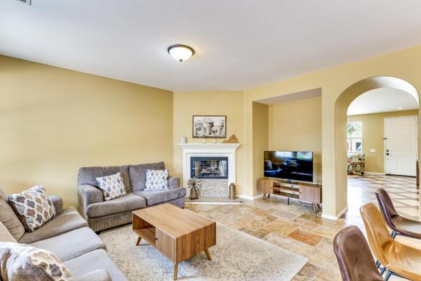 Pool & Hot Tub Access! Oceanside Escape Near Golf - Vista, CA