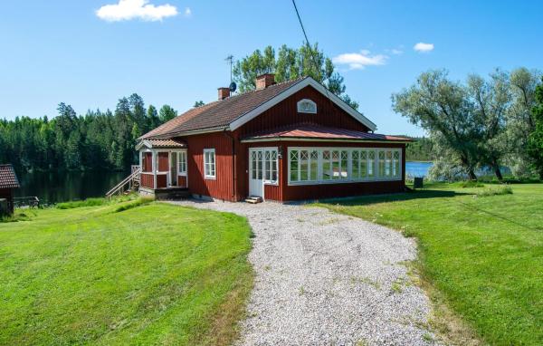Lovely Home In Norberg With House Sea View - Norberg