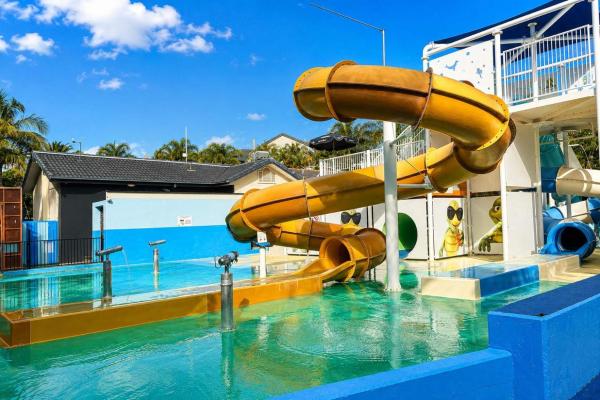 2br Turtle Beach Aircon Wifi Pool - Broadbeach