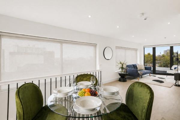 Executive 1 & 2 Bed Apartments In Heart Of London Free Wifi By City Stay Aparts London - Whetstone - London