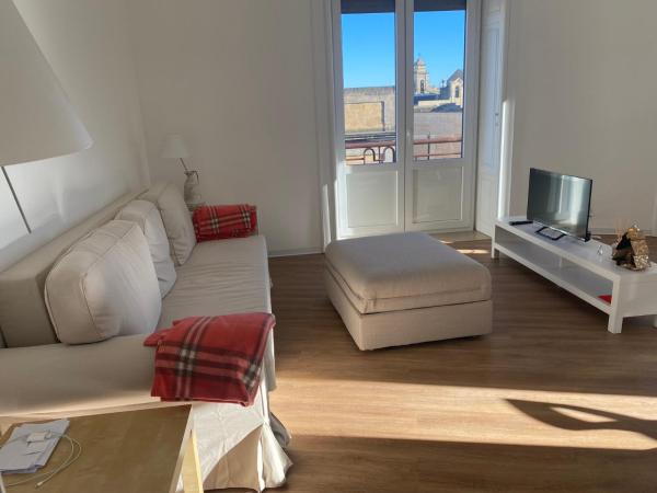 Sunny Central Bright Apt, Historical Living Matera - 馬泰拉