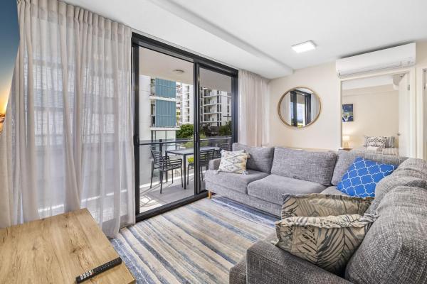 First Light 402 - Maroochydore