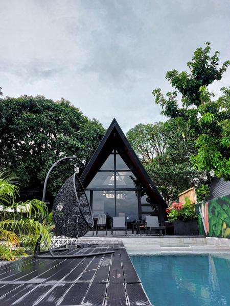 Aya Farm Resort - Cabin 2 With Pool - Palauig
