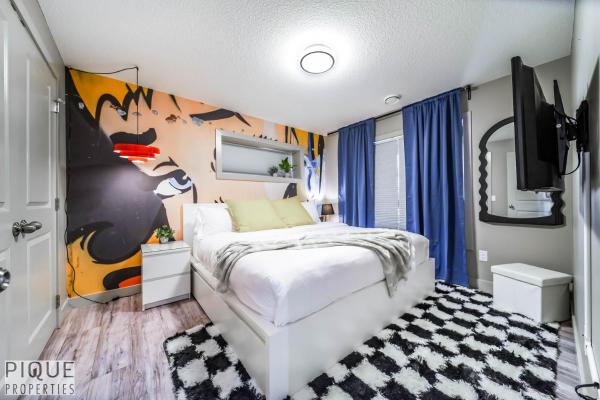 Bright 2bdrm - King Bed - Patio - Netflix - Wifi - Edmonton