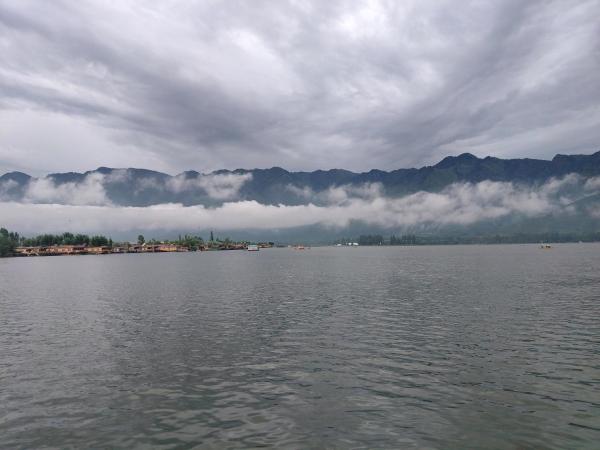 Houseboat Star Ruby Snow View - Srinagar