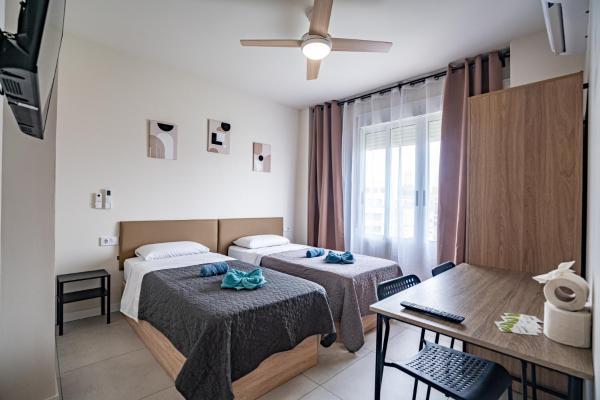 Versus Valencia Rooms - Catarroja