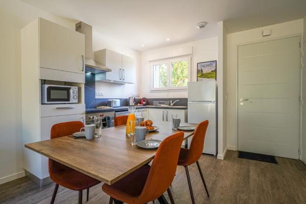 Cottage N°27, Golf Et Piscine Commune, 2 Chambres - La Roche-sur-Yon