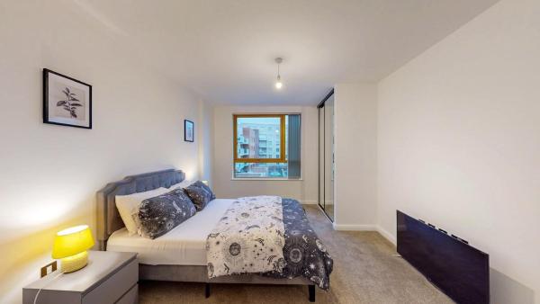 Stunning London Apartment - Romford