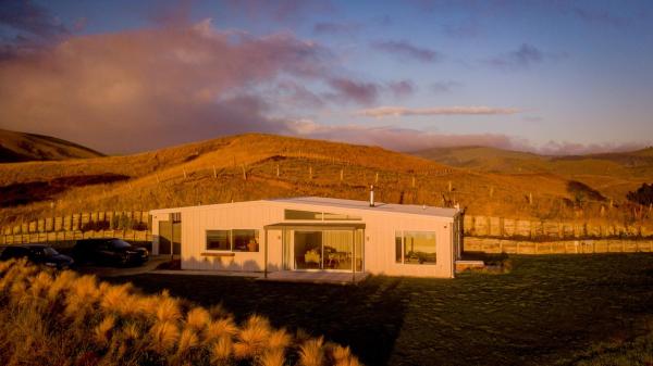 Waimarama Heights - Waimarama Holiday Home - New Zealand