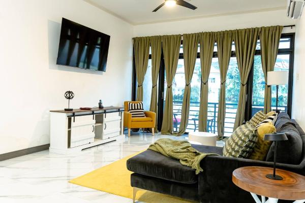 Summer Escape-2br Apt-pool-7 Min Airport-pool - Montego Bay