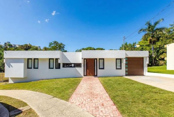 Private Hot Tub & Workspace Near Downtown Mayagüez - Rincón