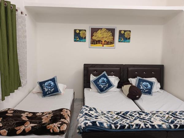 Shri Jee Kunj Home Stay - Varanasi