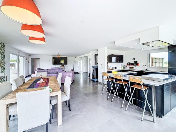 Holiday Home Maison Kergrosse By Interhome - Plouharnel