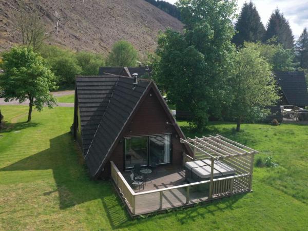 Chalet Invergarry Combi By Interhome - Loch Ness
