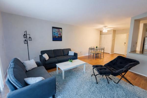 Spacious Top-floor 2br Apartment Pool - アメリカ フィラデルフィア, PA