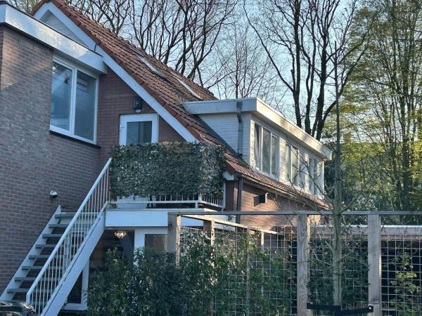 Spacious And Bright Apartment For 4 Persons - Free Parking - Zeist