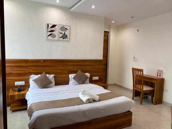 Evia Stayz 5 Min Drive To Railway Station - Uttarakhand