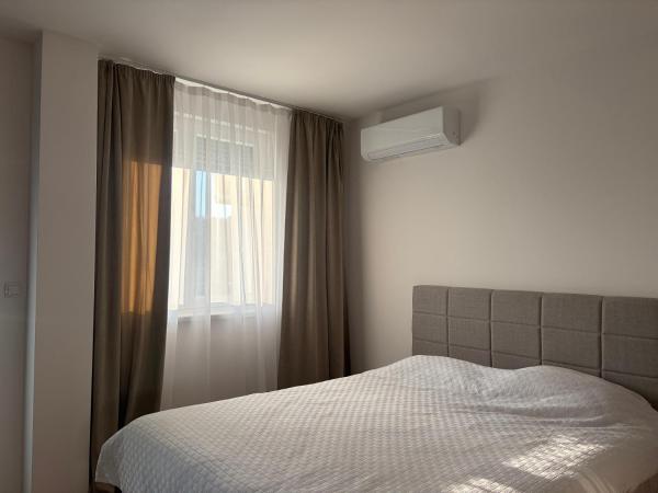 Apartment S52 City Centre With Fort View - Kosovo