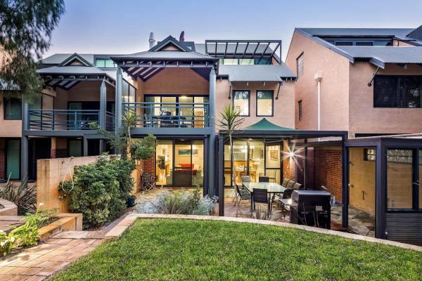 Broadwater Bliss - Beachside Escape With Resort Perks - Busselton