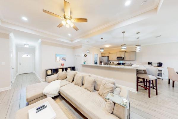 Private Snowbird-friendly Home With Enclosed Yard Patio Grill & Washer-dryer - Navarre, FL