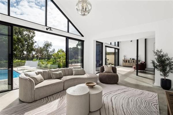 Ember And Aqua - Luxury Barnhouse On The Golf Course - Yallingup
