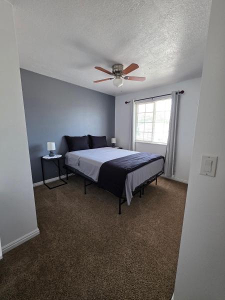 Private Queen Room 12 Minutes From Slc Airport Free Wifi - Utah