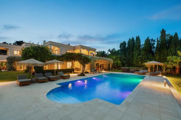 Bello Blu Estate Luxury Mediterranean Villa - Rodi