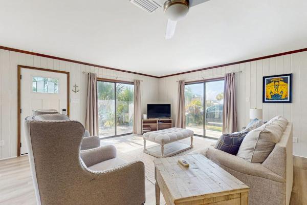 Tranquil Dog-friendly Family Home With Gulf View Steps To Private Beach Access - Rosemary Beach, FL