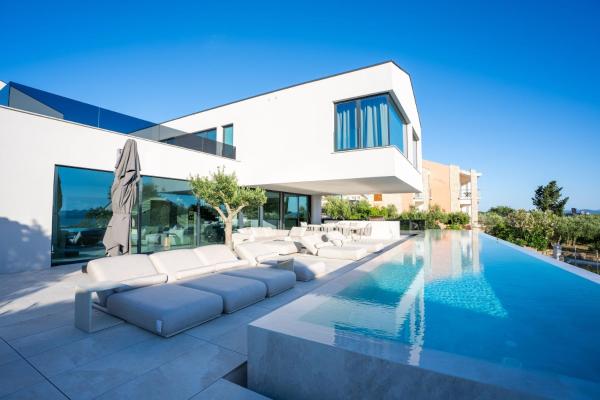 Fux Eternity 2 Mit Pool In Zdrelac Pasman Zadar - Sukošan