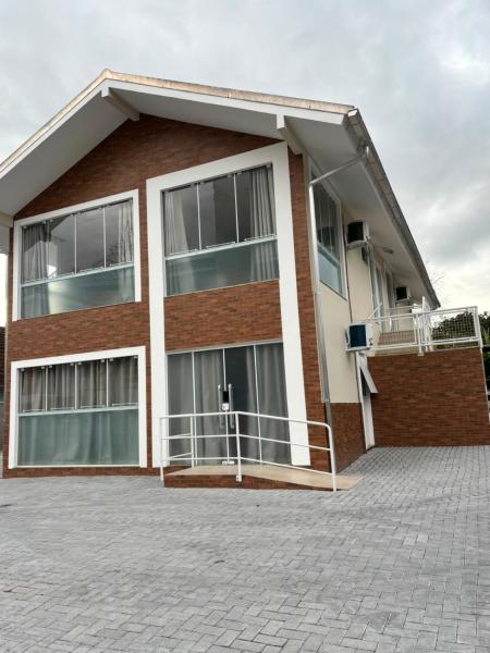 Frūhling Haus - Apartamentos - Blumenau