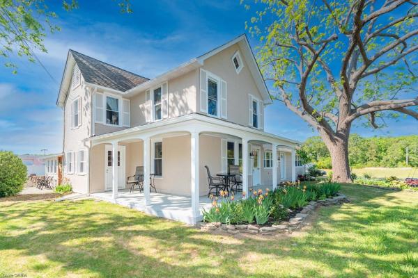 Old Farmhouse For Nature Lovers, 20 Miles Form Oc - Renault Winery