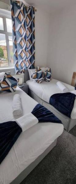 Urban Escape - Stylish 3bedroom In Watford Center - Harrow