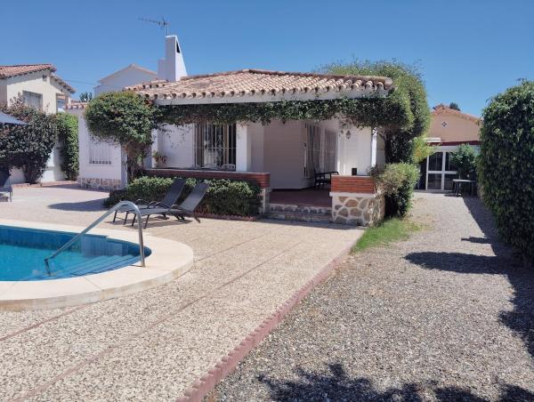 Amplia Y Acogedora Casa Con Piscina, Cerca De Playa Y Puerto Marina - Benalmádena