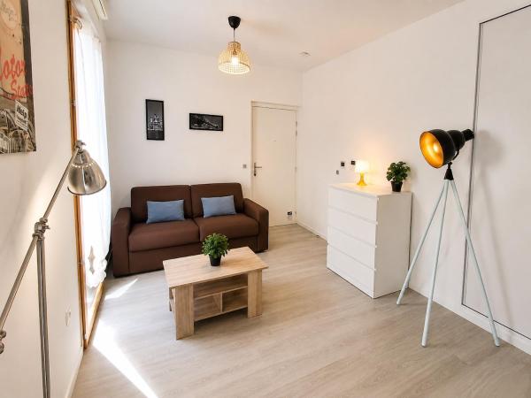 Modern Studio - Terrace - Tram & Fast Wifi - Issy-les-Moulineaux