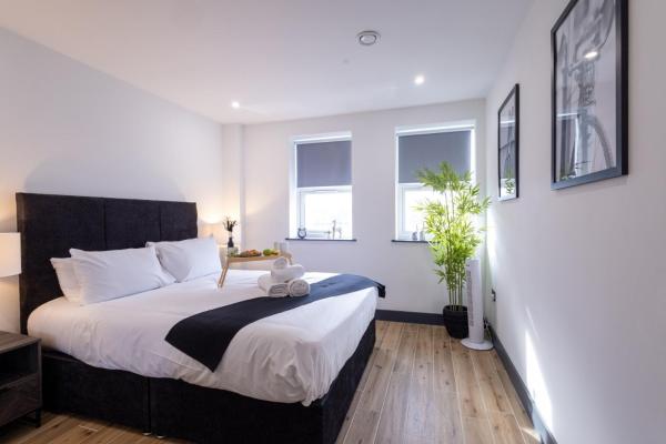 Brand-new Borehamwood 1-bed, 1-bath Flat - Watford