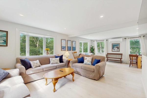 West Falmouth Family Retreat Near Chapoquoit Beach - Sandwich, MA