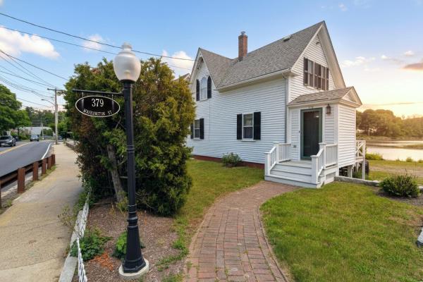 Mill Pond Cottage - Ipswich, MA