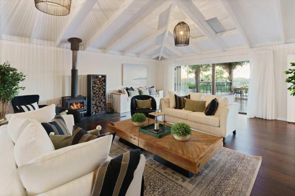 The Jasmine At Montville - Luxurious Main House - Mapleton