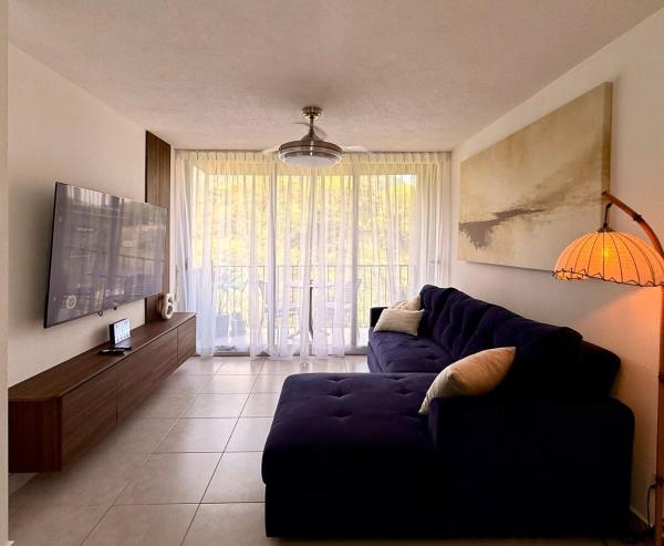 2 Bedroom Apt Mountain View & Pool Near Airport - San Salvador