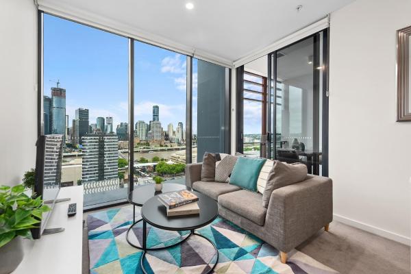 Sunny, Central & Modern Apt With Breathtaking Views! - Oxley