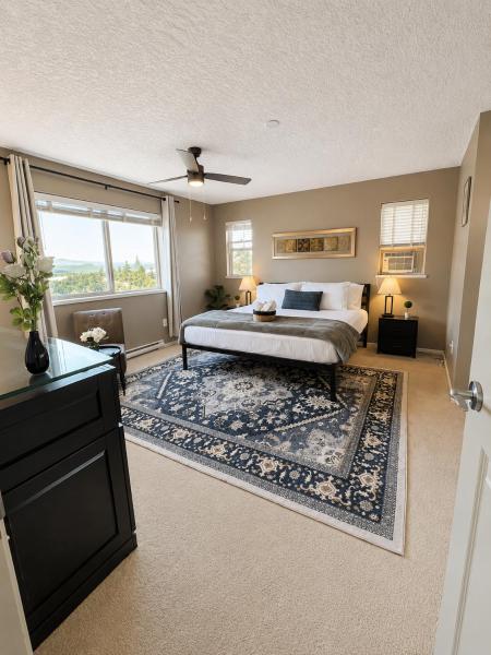Beautiful 2 Bedroom Place To Stay - Victoria
