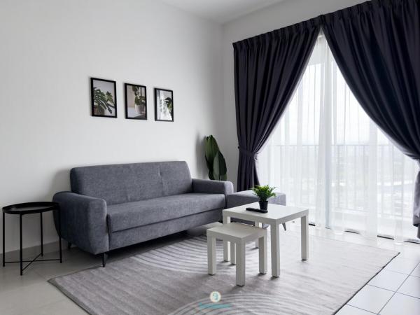Cheras Free Netflix For 7pax Only 5min Walk To Mrt - Hulu Langat