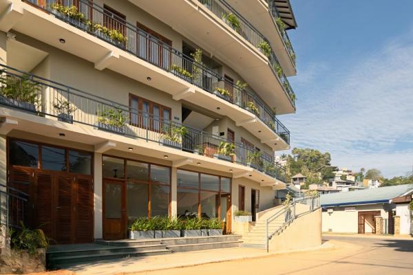 Oak Ray Sky Terrace - Kandy