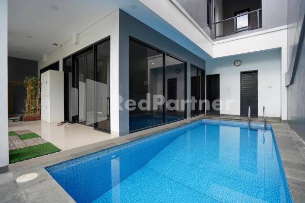Kaira Room Guest House Syariah Mitra Reddoorz - Prambanan