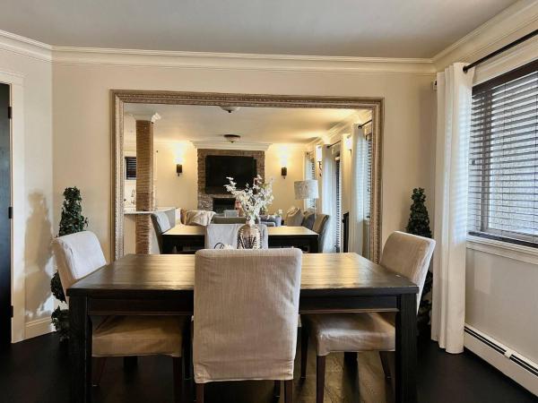 Private 1 Bdrm Suite With Living Room And Kitchen - Surrey, BC