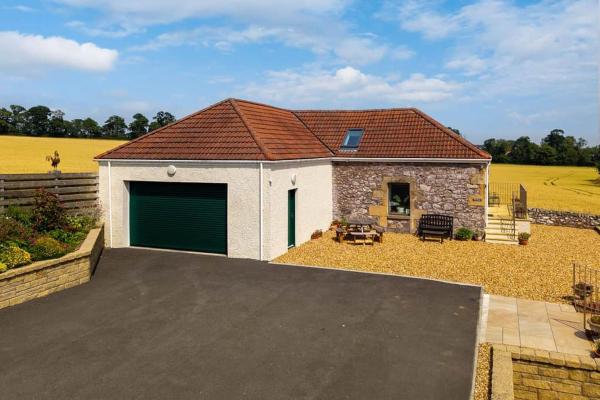 Converted Barn - Romantic Countryside Escape - Cupar